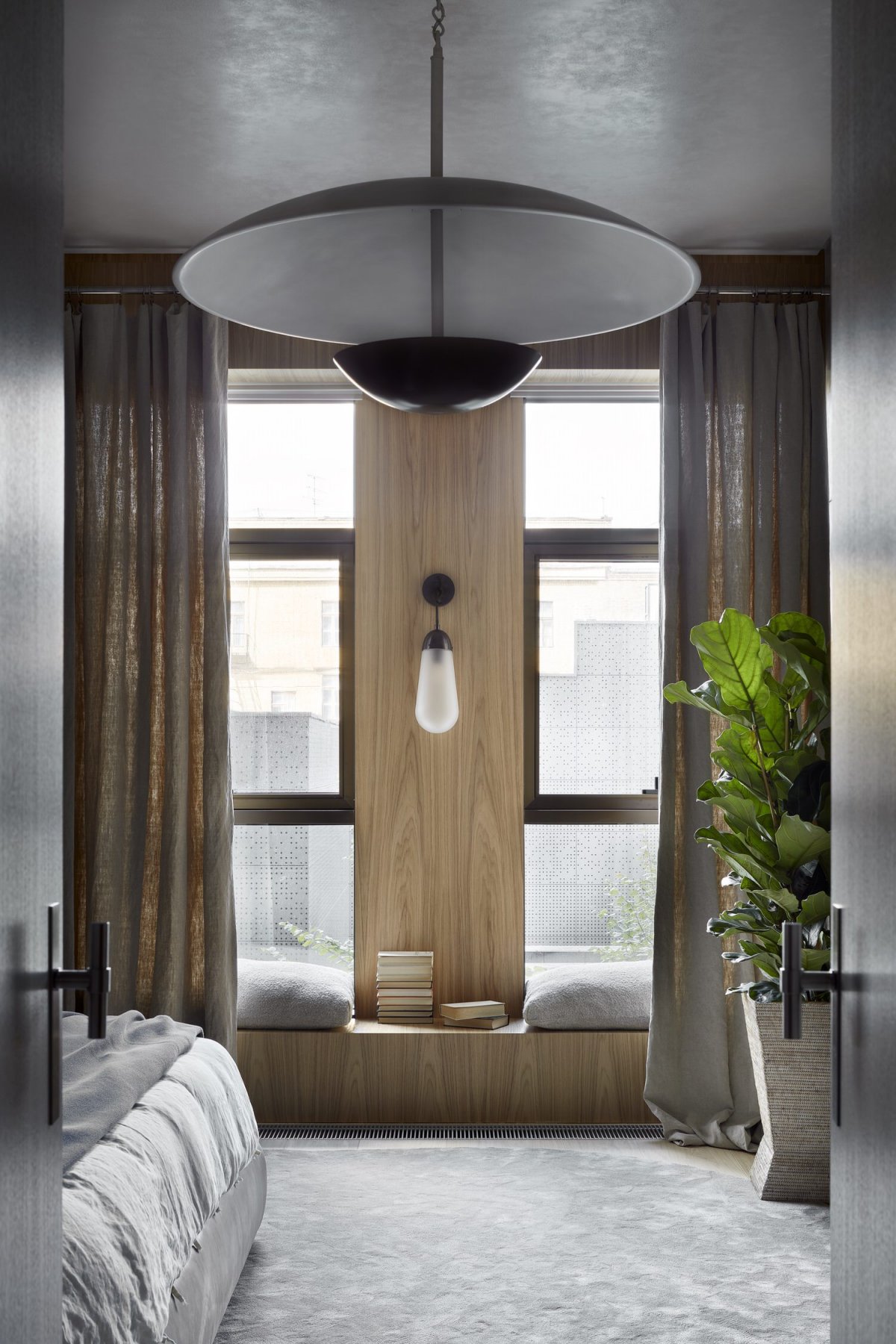 YinjiSpace - Workshop Studio x Moscow Apartment